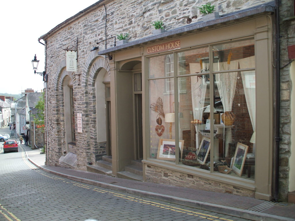 Custom house shop and gallery - Cardigan Bay